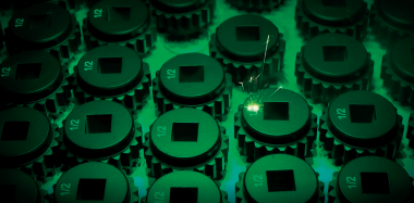 Lowell's OB7 Stretch robotic arm with seven axes - Industrial Supply ...